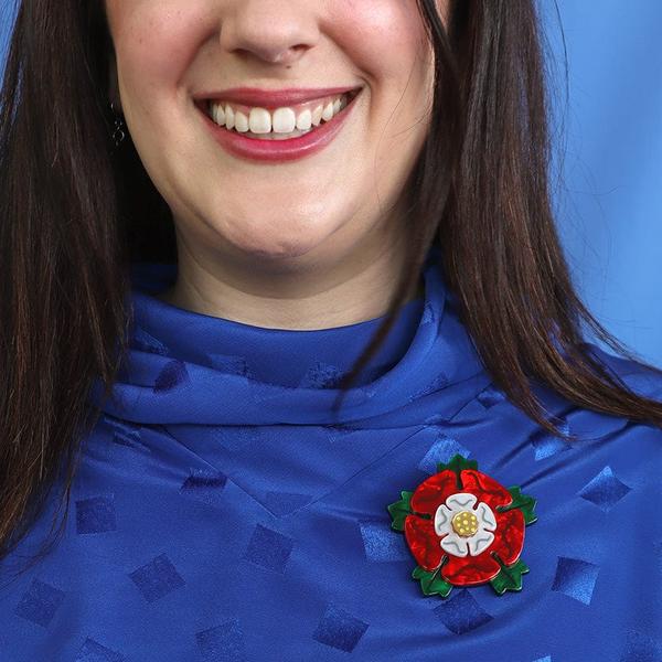 Erstwilder - Tudor Rose Brooch – 20th Century Artifacts